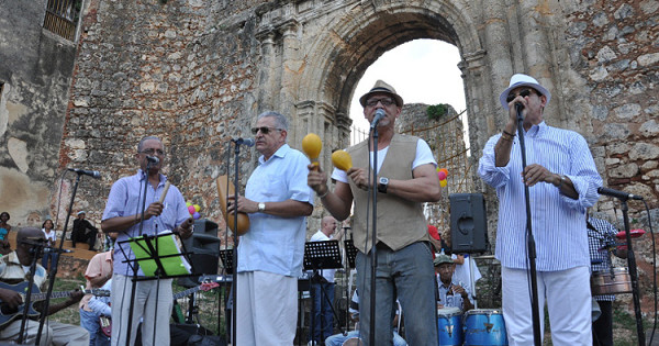 Grupo Bonye – das musikalische Highlight der Kolonialzone - DomRep Total